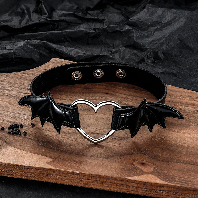 gothic heart wings